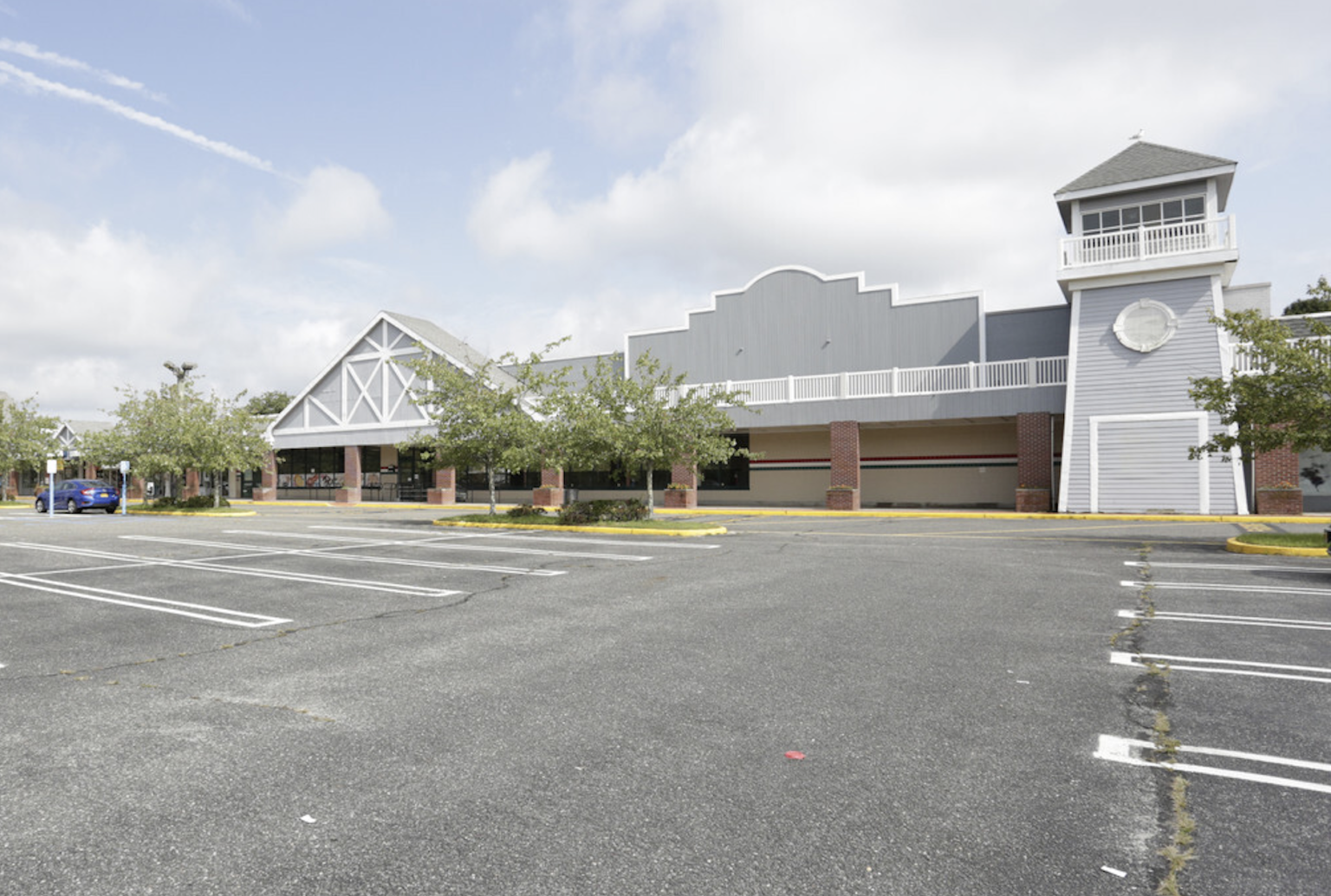 Lighthouse Commons at Oakdale – Premium Property Management